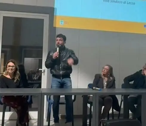 Riqualificato Centro Sportivo via Basento rione Santa Rosa