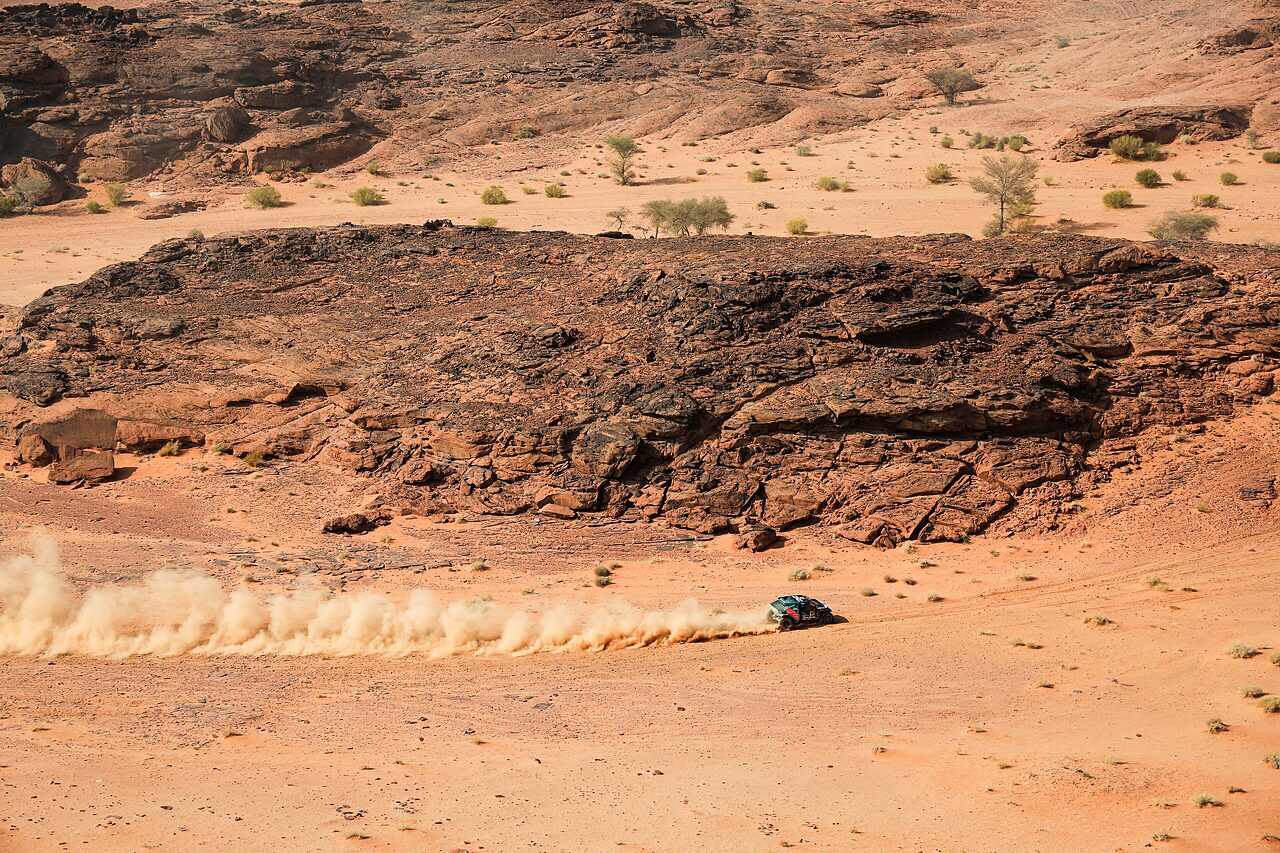 Dakar 2026 | Auto, Stage 4: Lategan domina e infligge distacchi pesanti